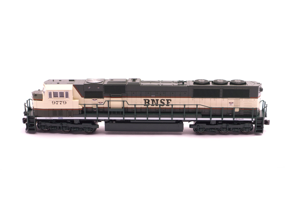 Kato 176-6312 EMD SD70MAC Diesel Locomotive - BNSF #9779 — Branchline ...