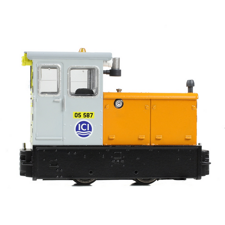 Bachmann Narrow Gauge 392-028 Baguley Drewey 70HP Diesel - ICI Orange ...