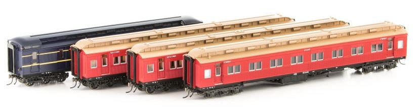 Auscision Models VPS31 VR CARRIAGE RED AND BLUE & GOLD (1963-1971 ERA ...
